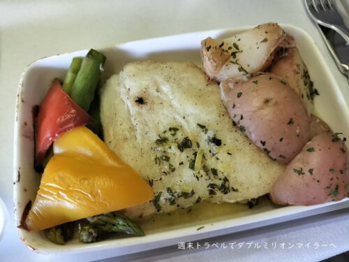 2025年9月アシアナ航空シアトル-ソウル仁川（SEA-ICN）OZ271ビジネスクラス【搭乗記】①フルフラットシートと美しい機内食を満喫