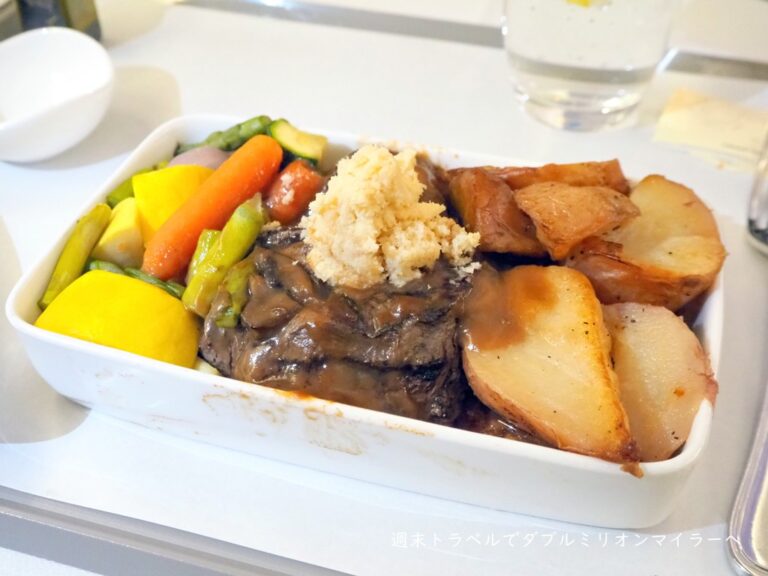 2025年9月アシアナ航空シアトル-ソウル仁川（SEA-ICN）OZ271ビジネスクラス【搭乗記】①フルフラットシートと美しい機内食を満喫